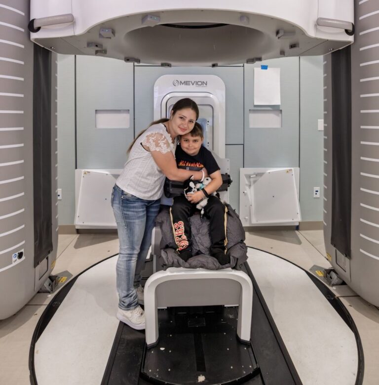 7-year-old is the first to receive proton therapy at Stanford Medicine ...